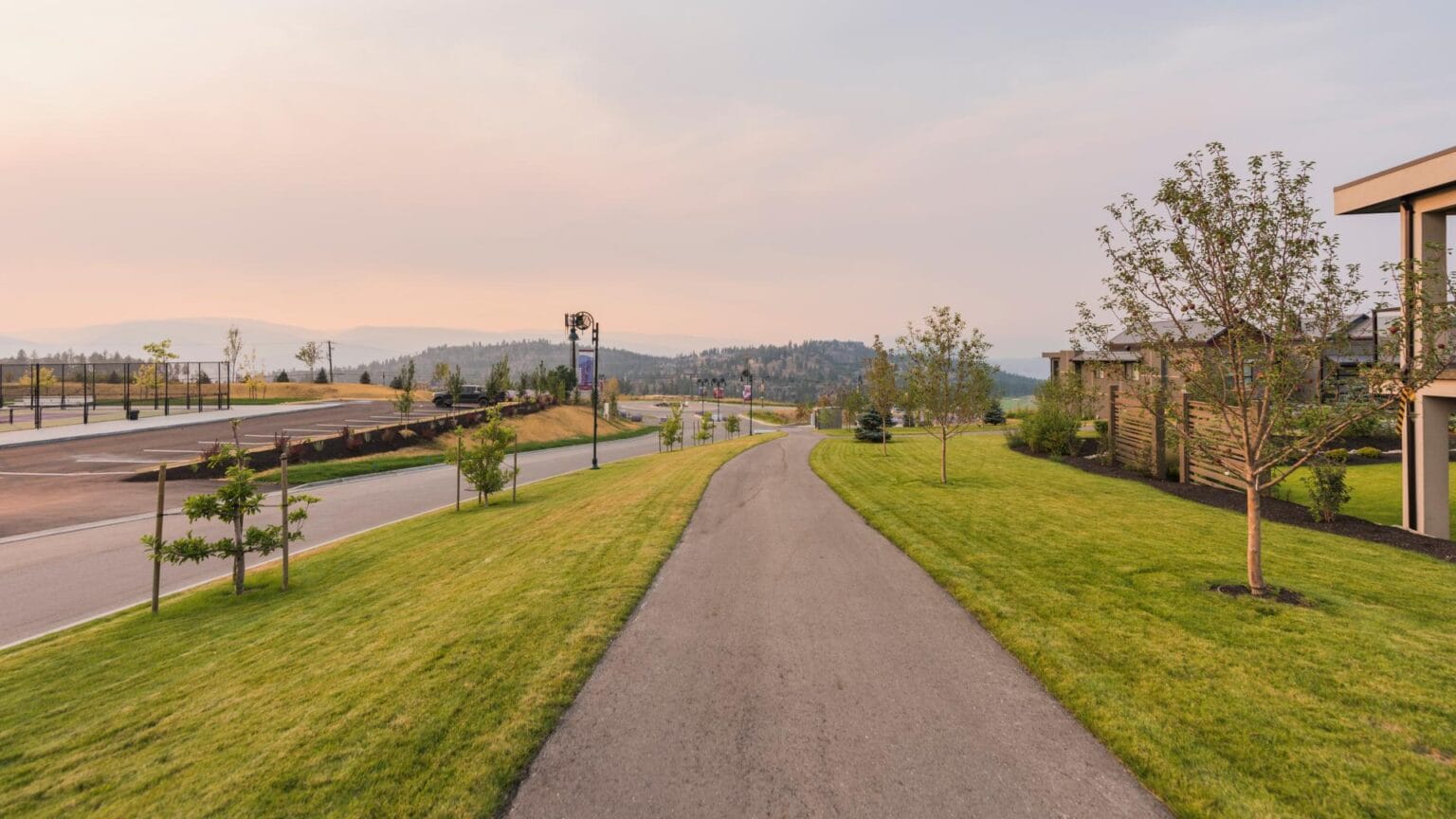 Lyons Landscaping - Everything Outside